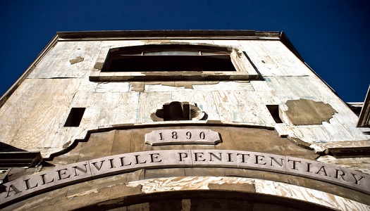 INNER TOOB: LOCATION SHOT - ALLENVILLE