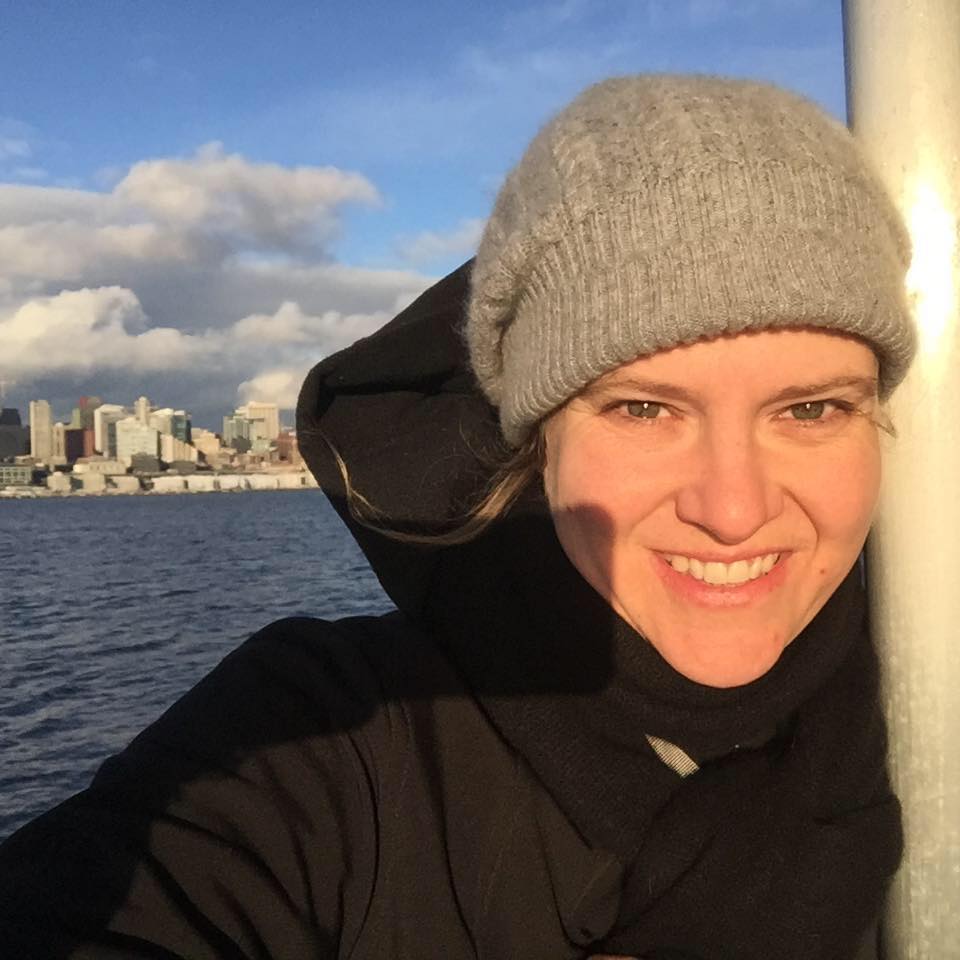 none: The Girl Who Grew up Liking Lighthouses