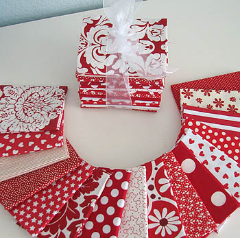 Fort Worth Fabric Studio: Fat Quarter Bundles: Black and White Bundle ...