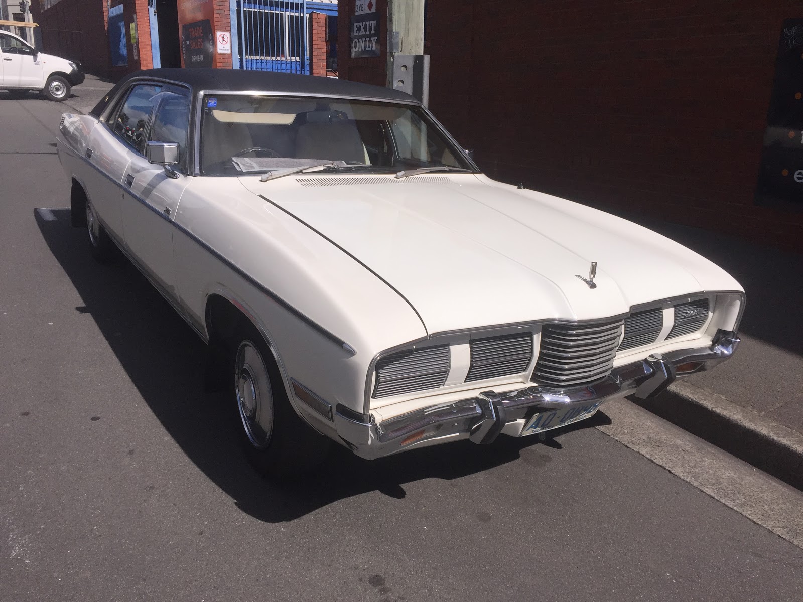 Random # 65: Early 70s Ford LTD