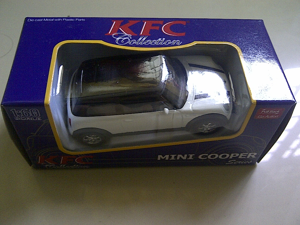 SPECIAL TOYS SHOP: COLLECTIBLE ITEM- KFC MINI COOPER