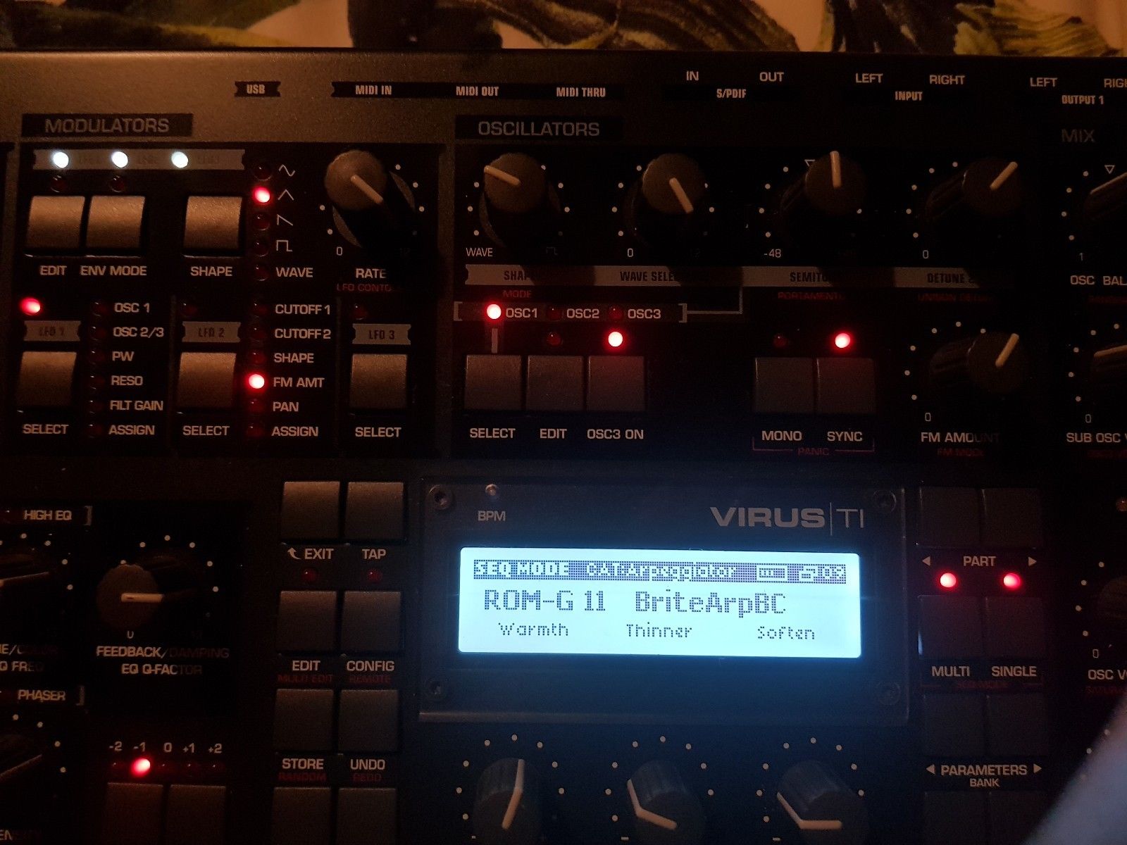 MATRIXSYNTH: Access Virus TI Rack