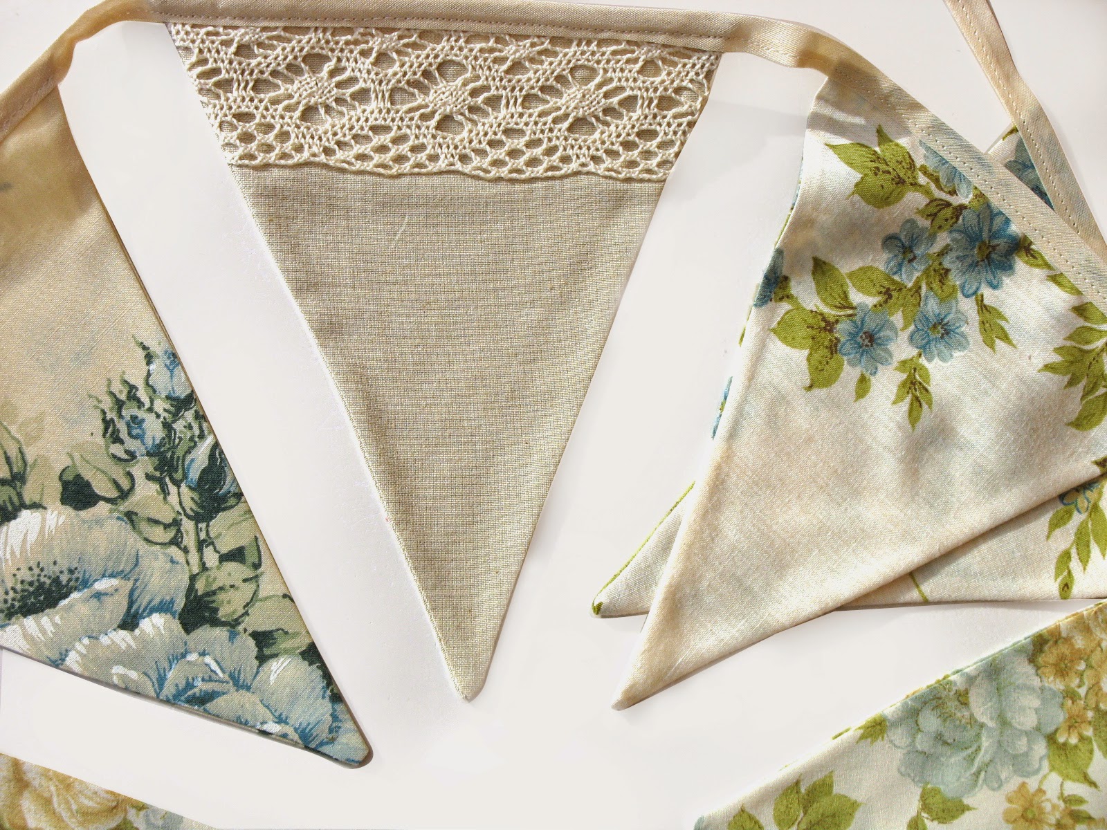 Merry-Go-Round Handmade: October 2014