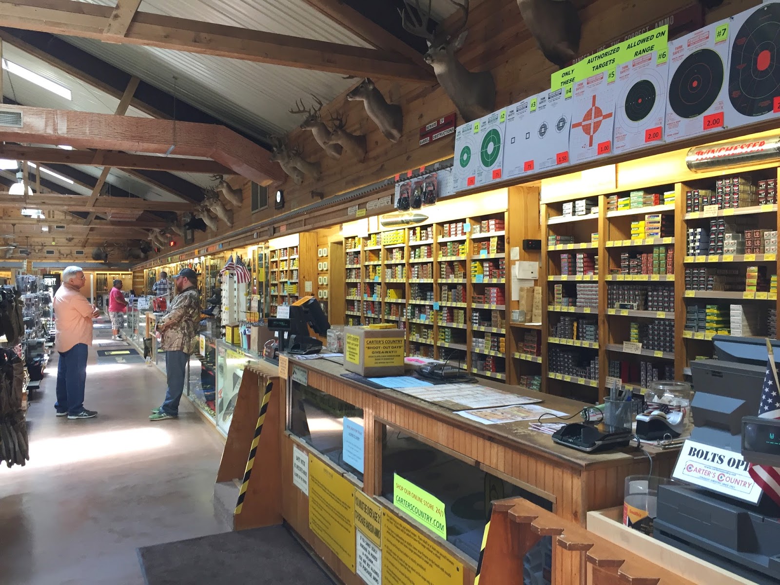 NationalForestHunter: Carter's Country Outdoors - A Texas Tradition