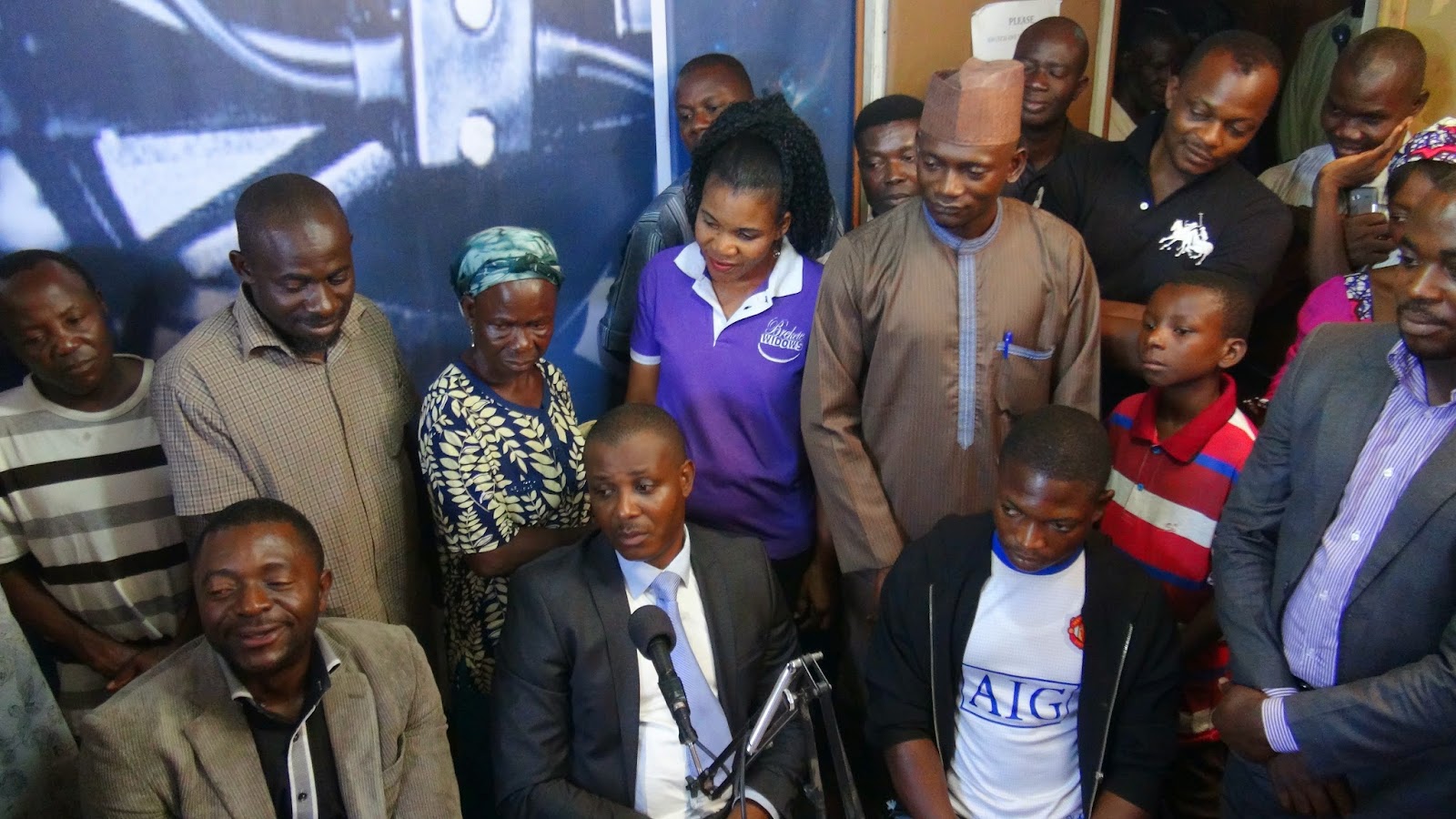 Brekete: Ordinary Ahmad Isah (The Ordinary President) of the Brekete ...