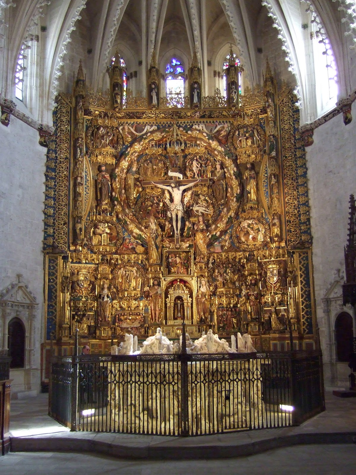 Arte magistral: Retablo mayor de la cartuja de Santa María de ...