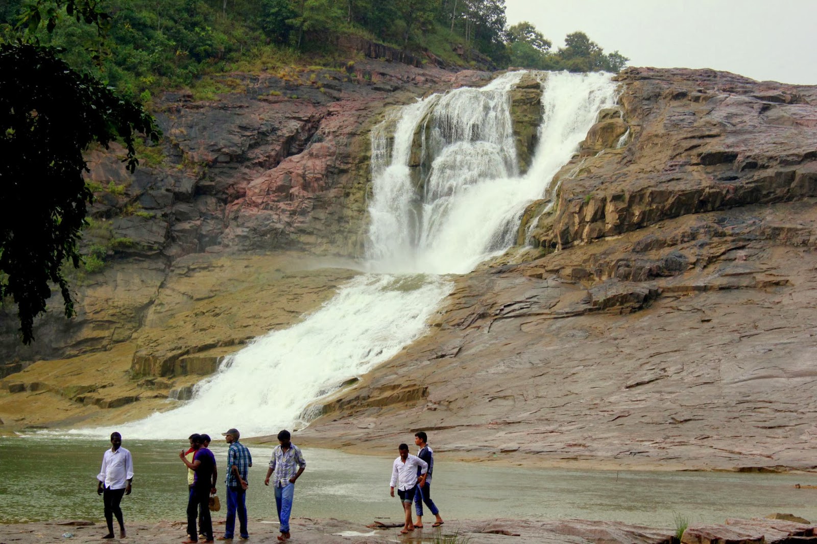 Kuntala Waterfalls