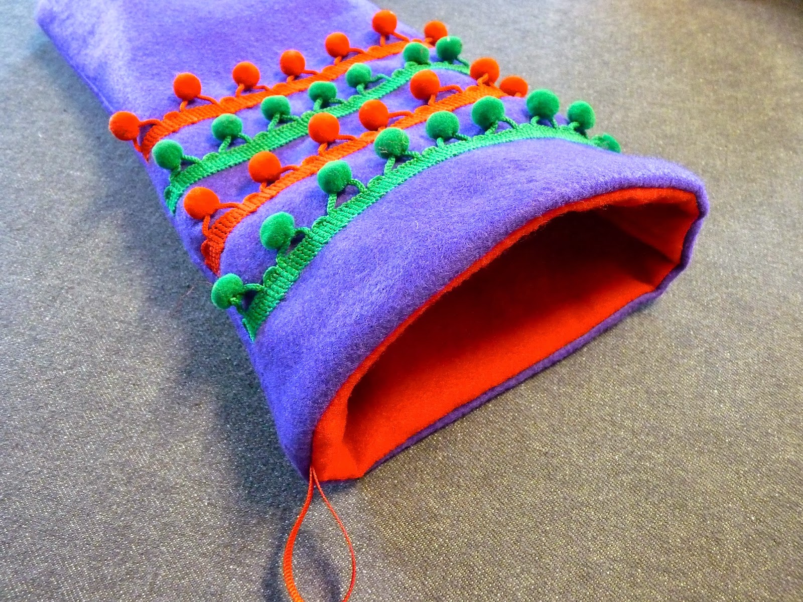 Mary Jo's Cloth Design Blog: Countdown to Christmas: Sew a Stocking