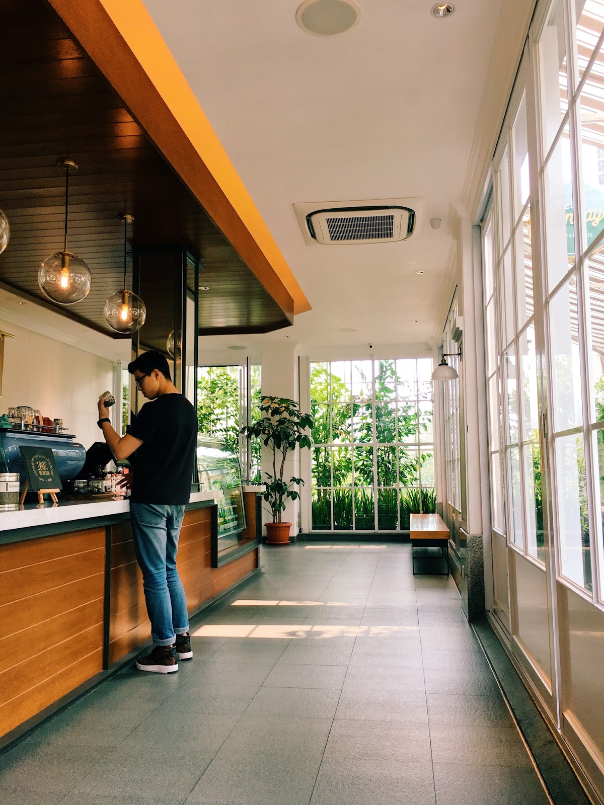 HELLO SUNDAY METROPOLE XXI CIKINI - FOODIRECTORY - Indonesian Food ...