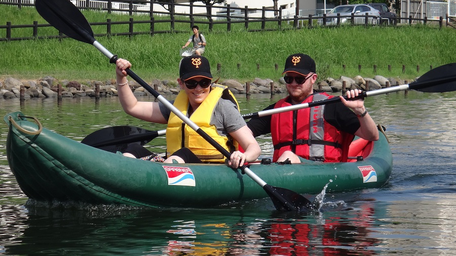 It's Tokyo Style: Downtown kayaking in Tokyo!