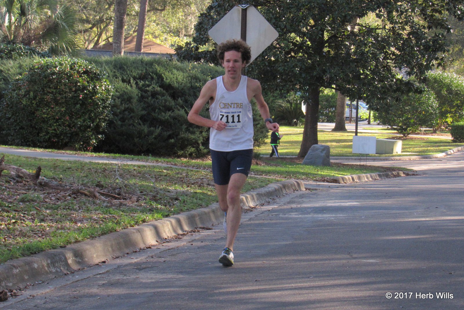 Trouble Afoot!: McCurdy and Sherron outrun a sea of green at the ...