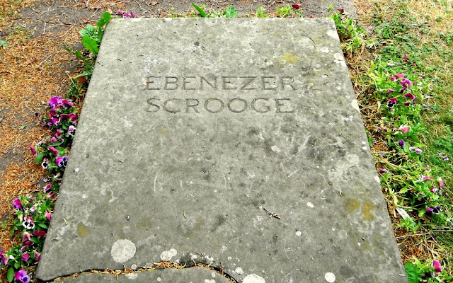 Staffordshire Photo: Scrooge's ... memorial