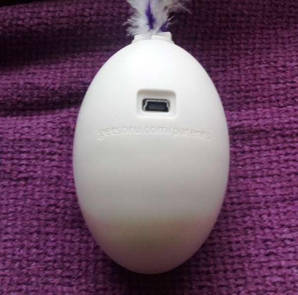 SHRU Smart Cat Toy Gets Your Cat Wiggling Uncontrollably! | Gadget ...