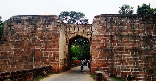 Qila - Forts Of Odisha #AToZChallenge | The Explorer of Miracles