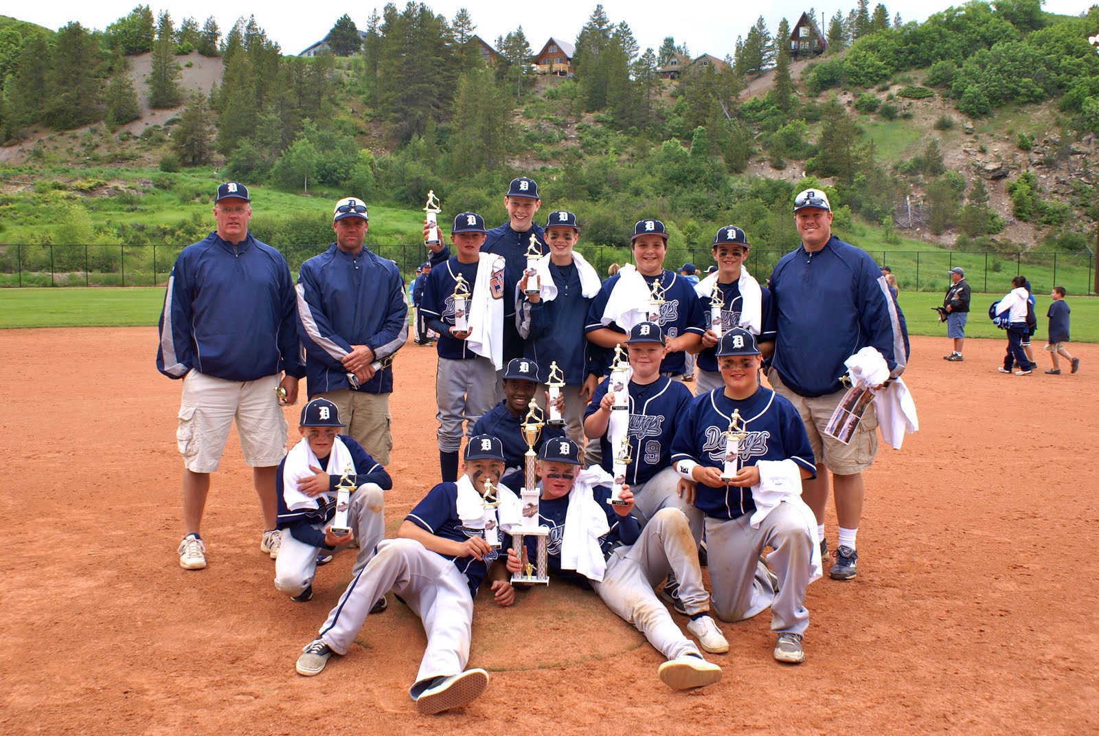 Diamond Dawgs Baseball