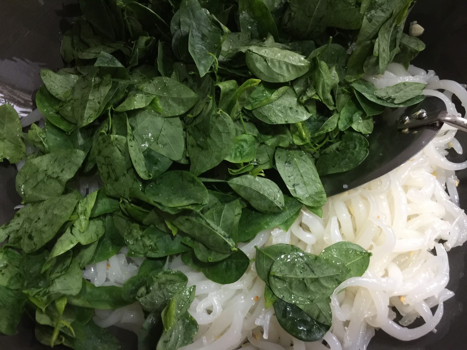 Fried Loh See Fun (Rice Pin Noodle)