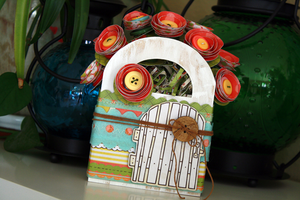 My little piece of that Azure sky: Crate Love - Spring rose vase