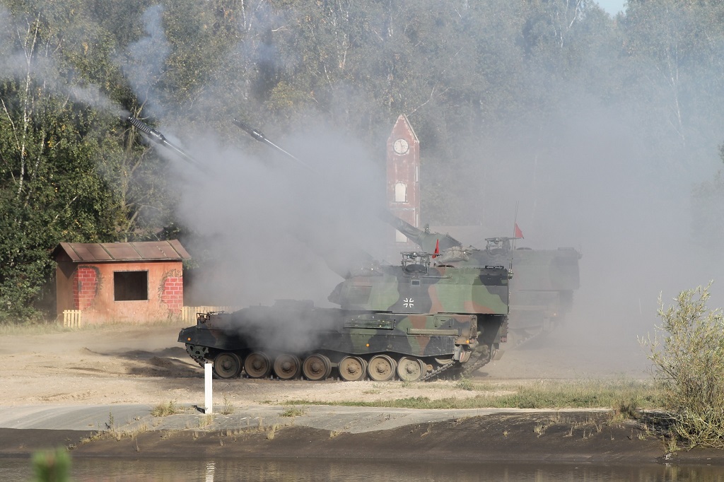 STRATEGIE & TECHNIK: Zu-Gleich: Bundeswehr bestellt 155mm-Geschosse ...