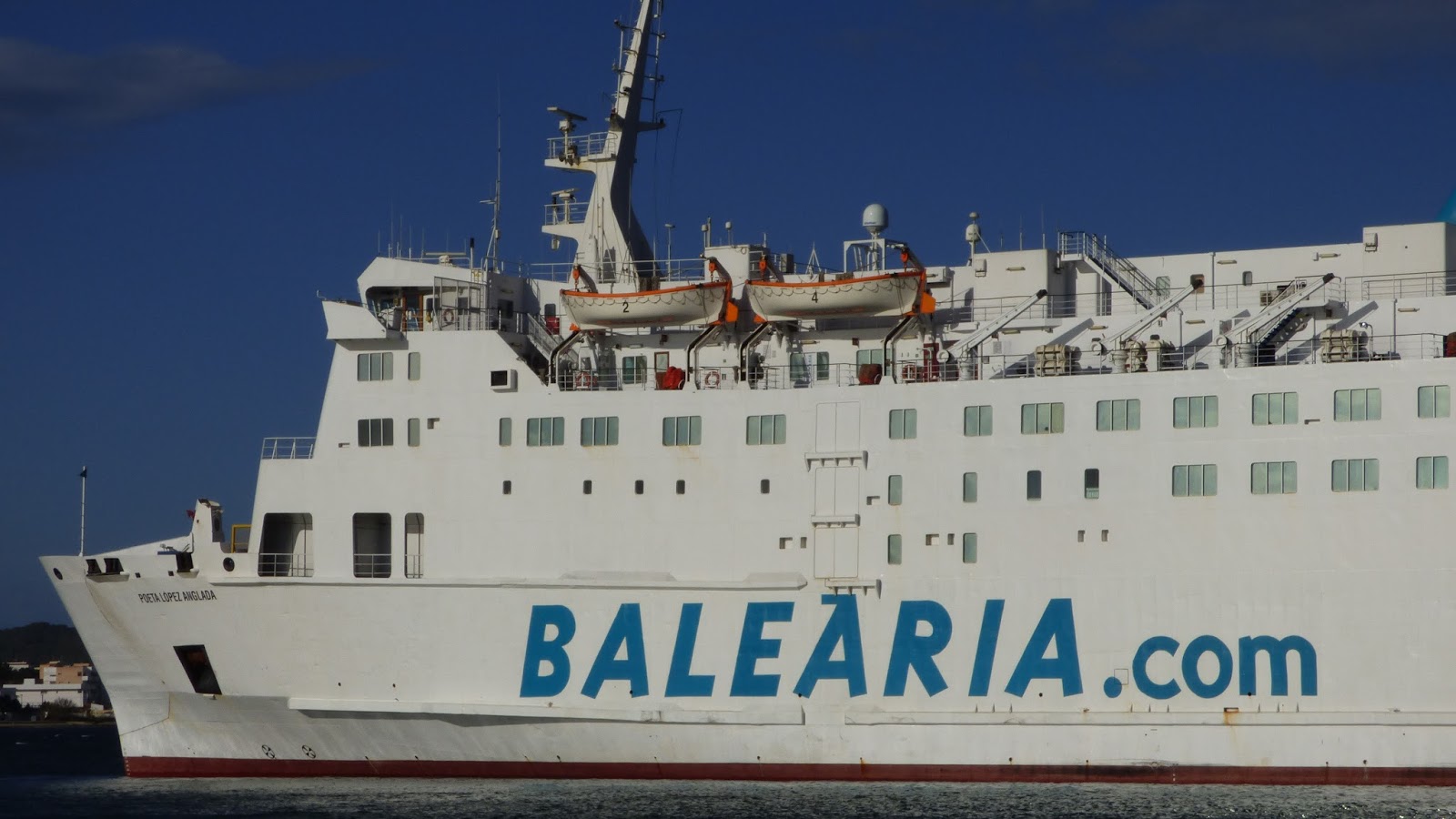 FERRYBALEAR: El Ro-Pax "Dénia" de Baleària, cubrirá la varada del ...