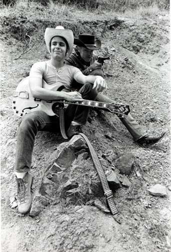 Brokedown Podcast: 015 - Bobby Songs