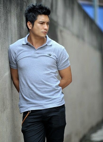 bio: Keith Foo
