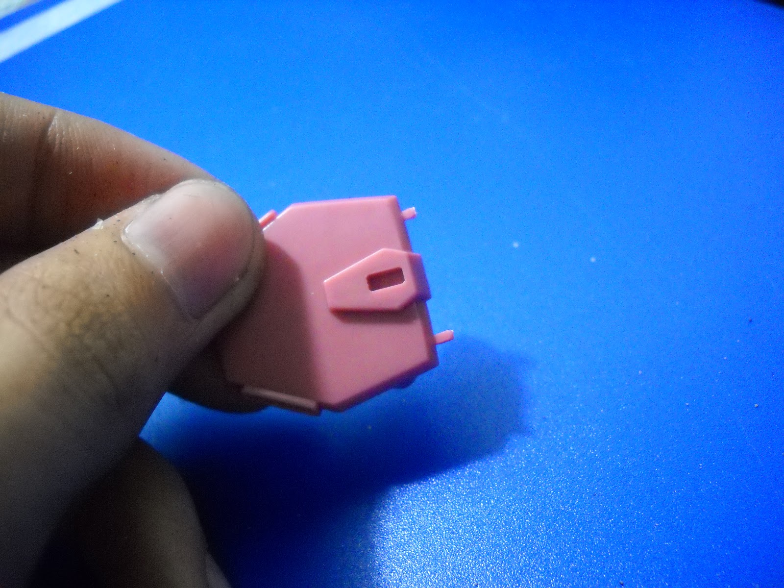 S S G U N P L A: nub removal