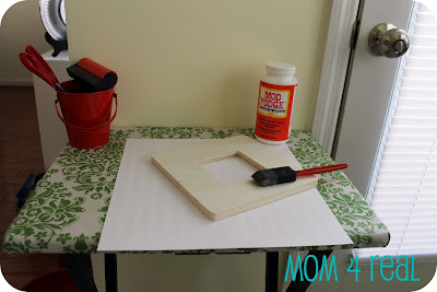 DIY Decoupaged Picture Frames w/ Clips - Mom 4 Real