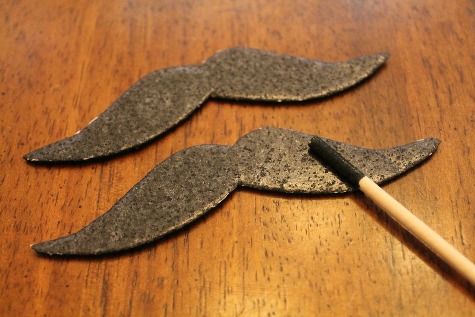 Texas Homemaking: DIY :: How to Make Felt Moustaches
