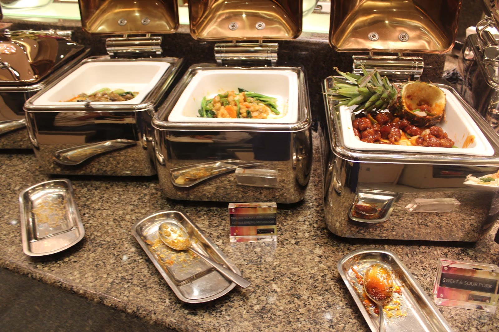 Buffet 101: Robinsons Magnolia Review - The Foodinista