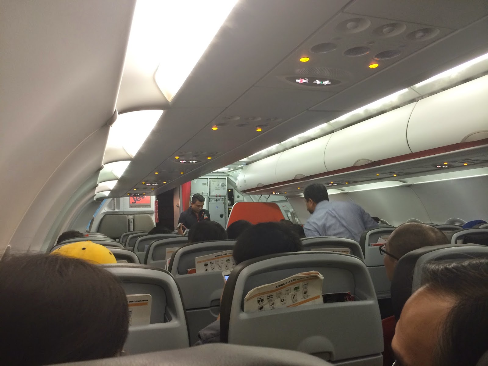 Charles Ryan's Flying Adventure: First Jetstar's A320 sharklet ...