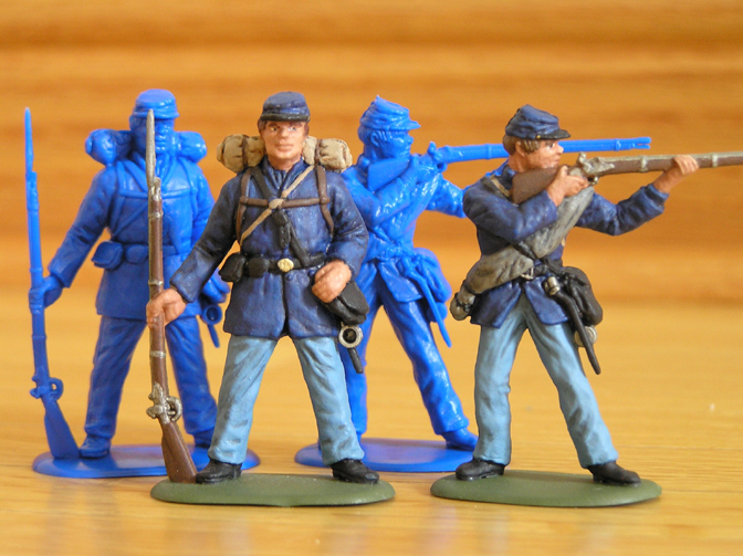 Howdy Ya Dewit!: Casting Toy Soldiers