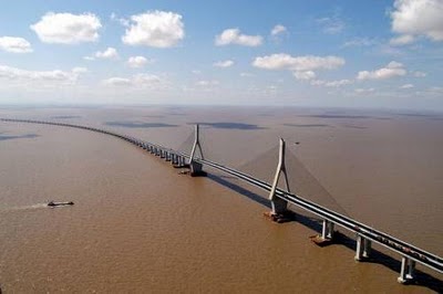 Donghai Bridge (East Sea Grand Bridge)