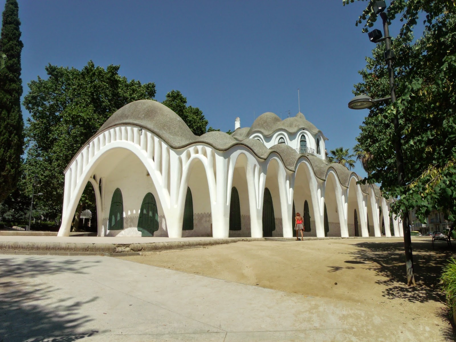 Paseos Art Nouveau: Masia Freixa - Parc de Sant Jordi - Plaça Josep ...