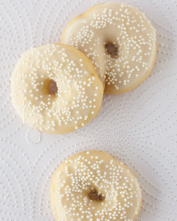 It's Written on the Wall: 100 Cookie Recipes-Let's Get Baking!