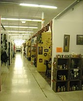 Salt Lick Shop: Peddlers Mall, Morehead, KY