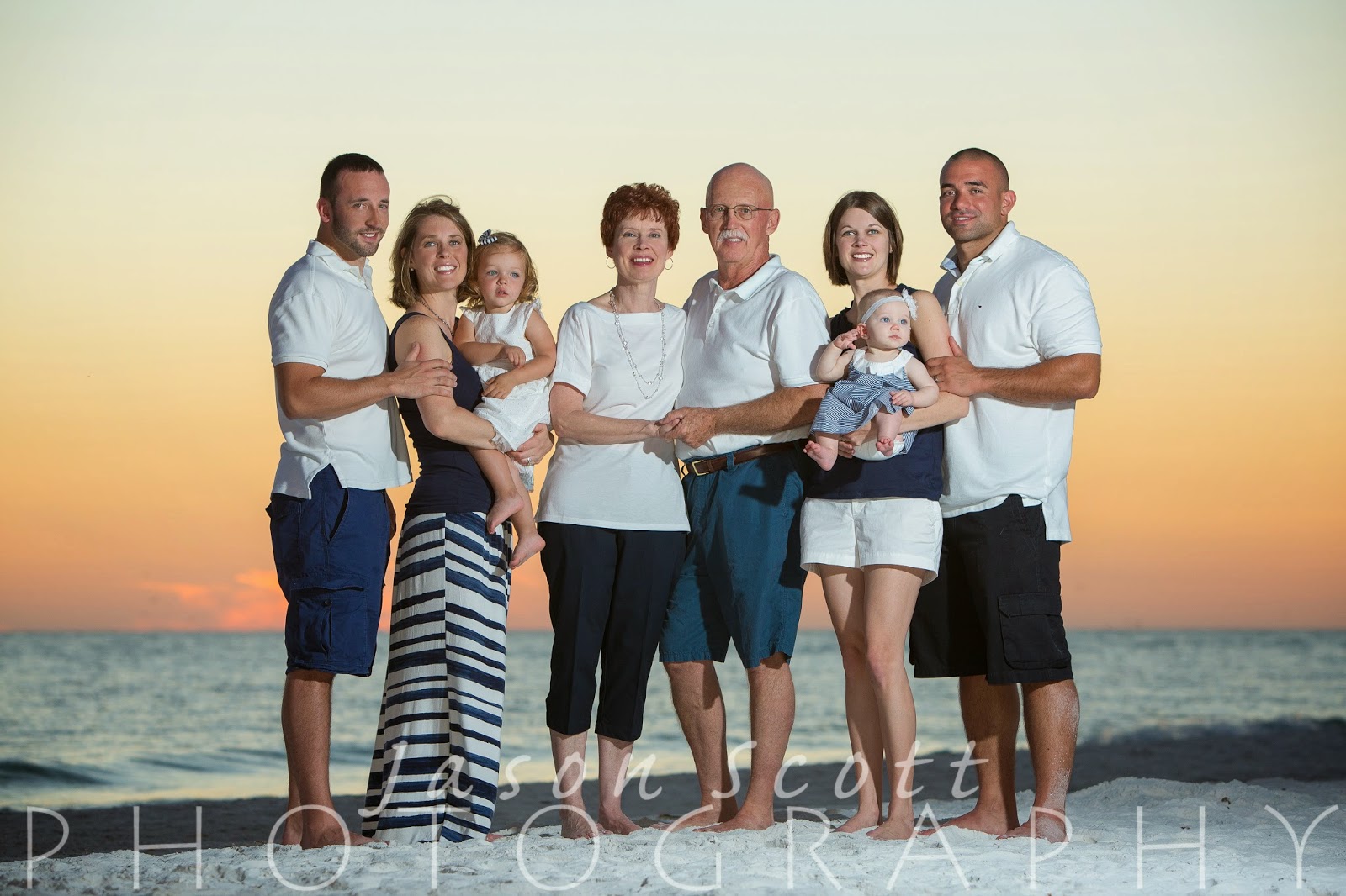 Siesta Key Beach Portraits - Bohn Family | Jason Scott Photography