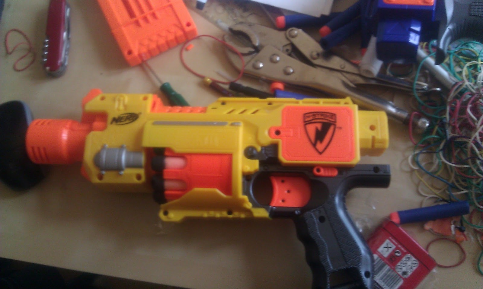 Nerf Poland: How to mod Nerf Barricade RV-10 to 8.4volts