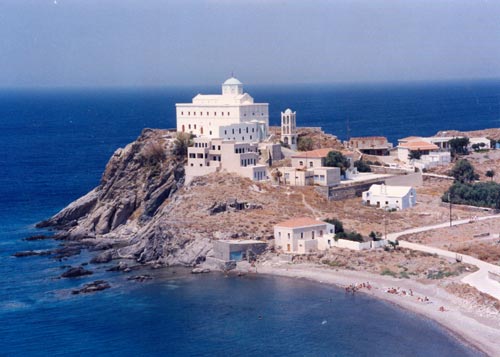 islands and kitchens