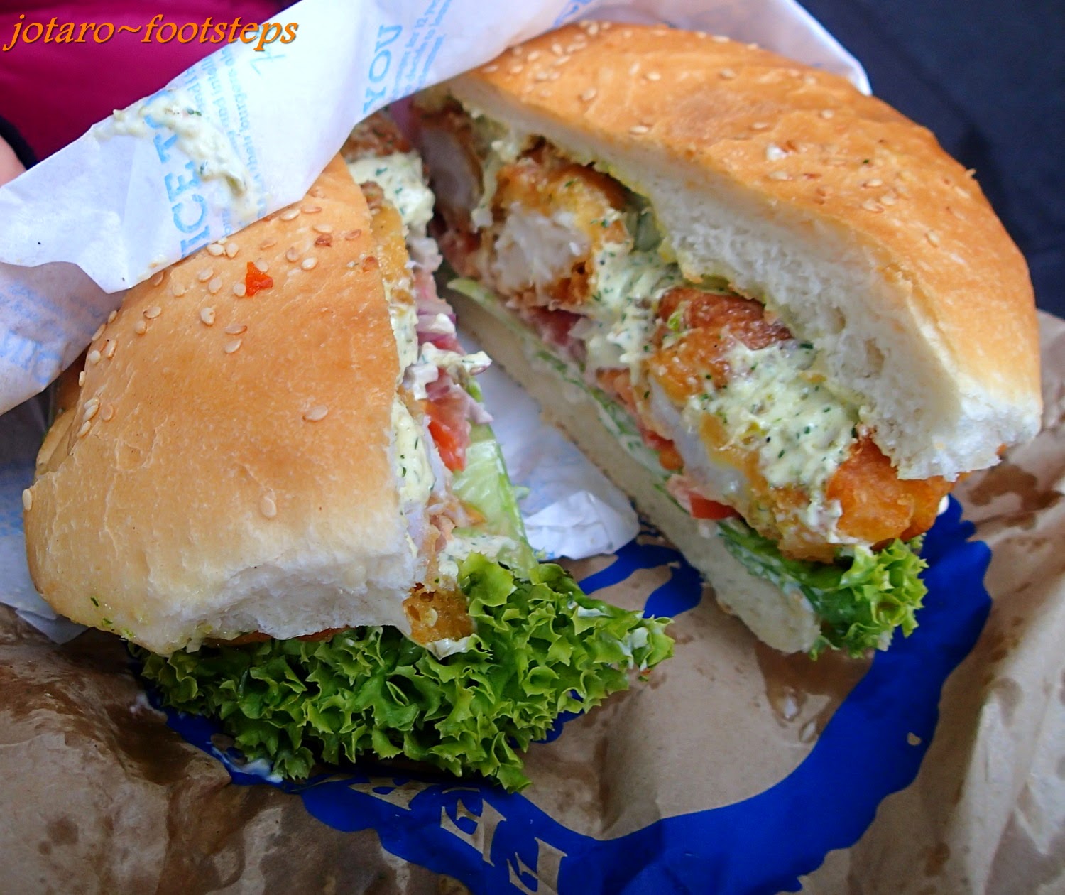 Footsteps - Jotaro's Travels: YummY! - Fergburger @ Queenstown NZ