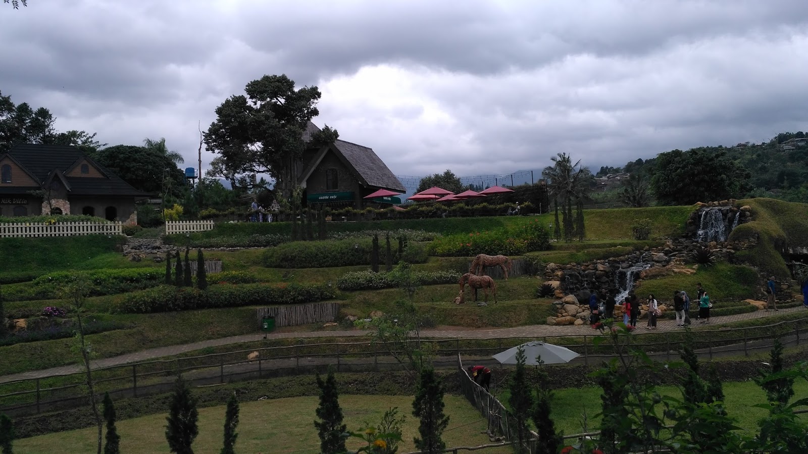 THE RANCH PUNCAK (THE TASTE OF BANDUNG) - ESCAPEE