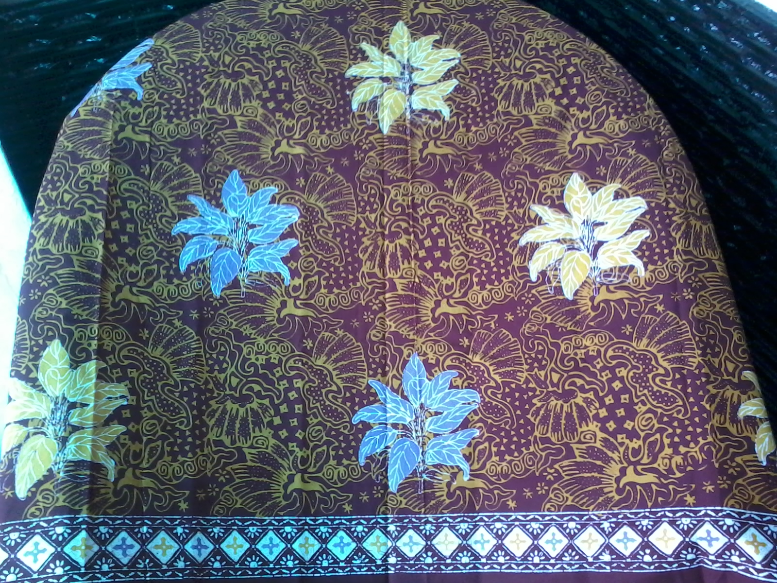 Ita Saca: Batik Sumedang - Hanjuang