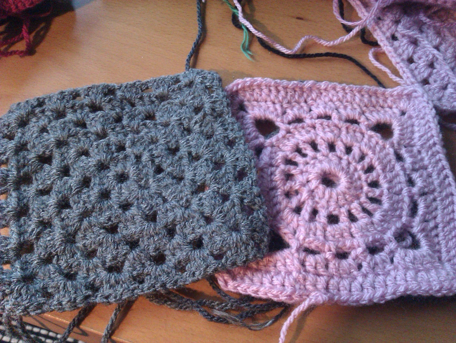 Ullstrumpa...: Älskade mormorsrutor