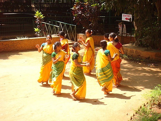 Desievite.com : Fugdi:Folk dance form of Konkan region