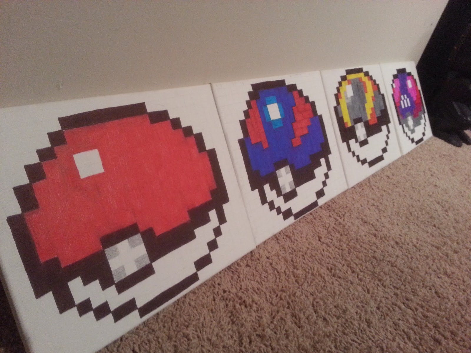 Robert Skelton's Thoughts: Pokeball Pixel Art