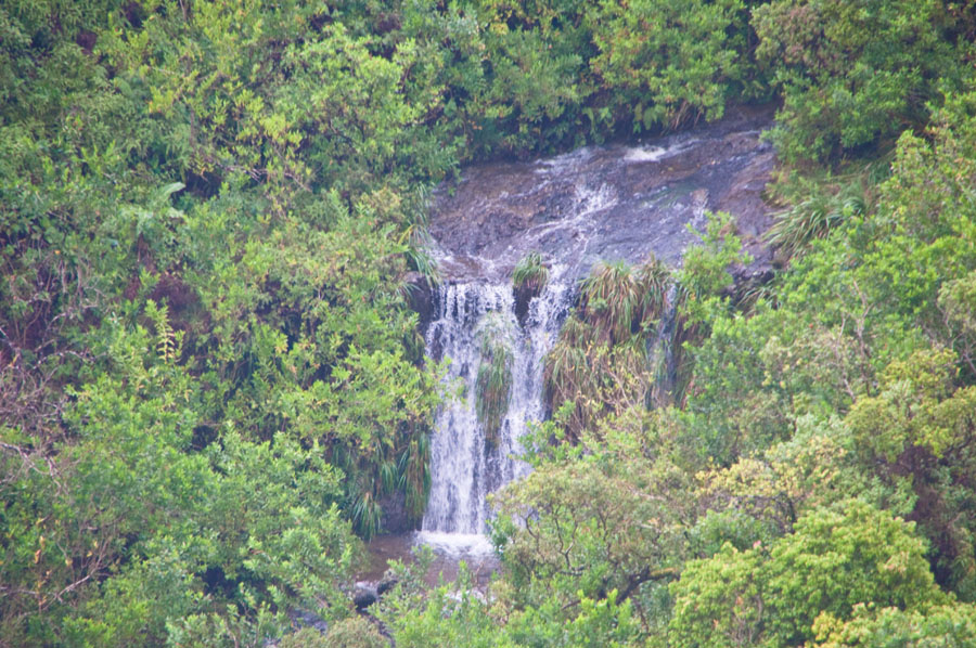 HikeOneHikeAll Hawaii: Upper Lulumahu Falls
