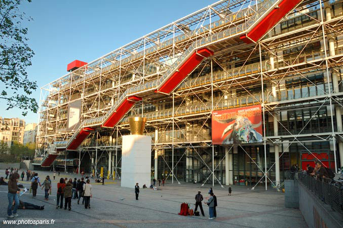 Café culture: Le Musée National d'Art moderne du Centre Pompidou