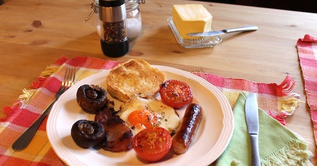 Food Lust People Love: One-Pan Full English Fry-up