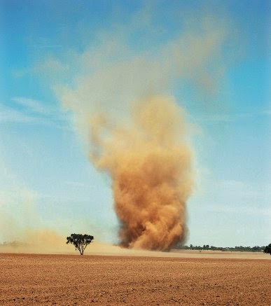 Dangerous Power of Nature : Dust Devil images