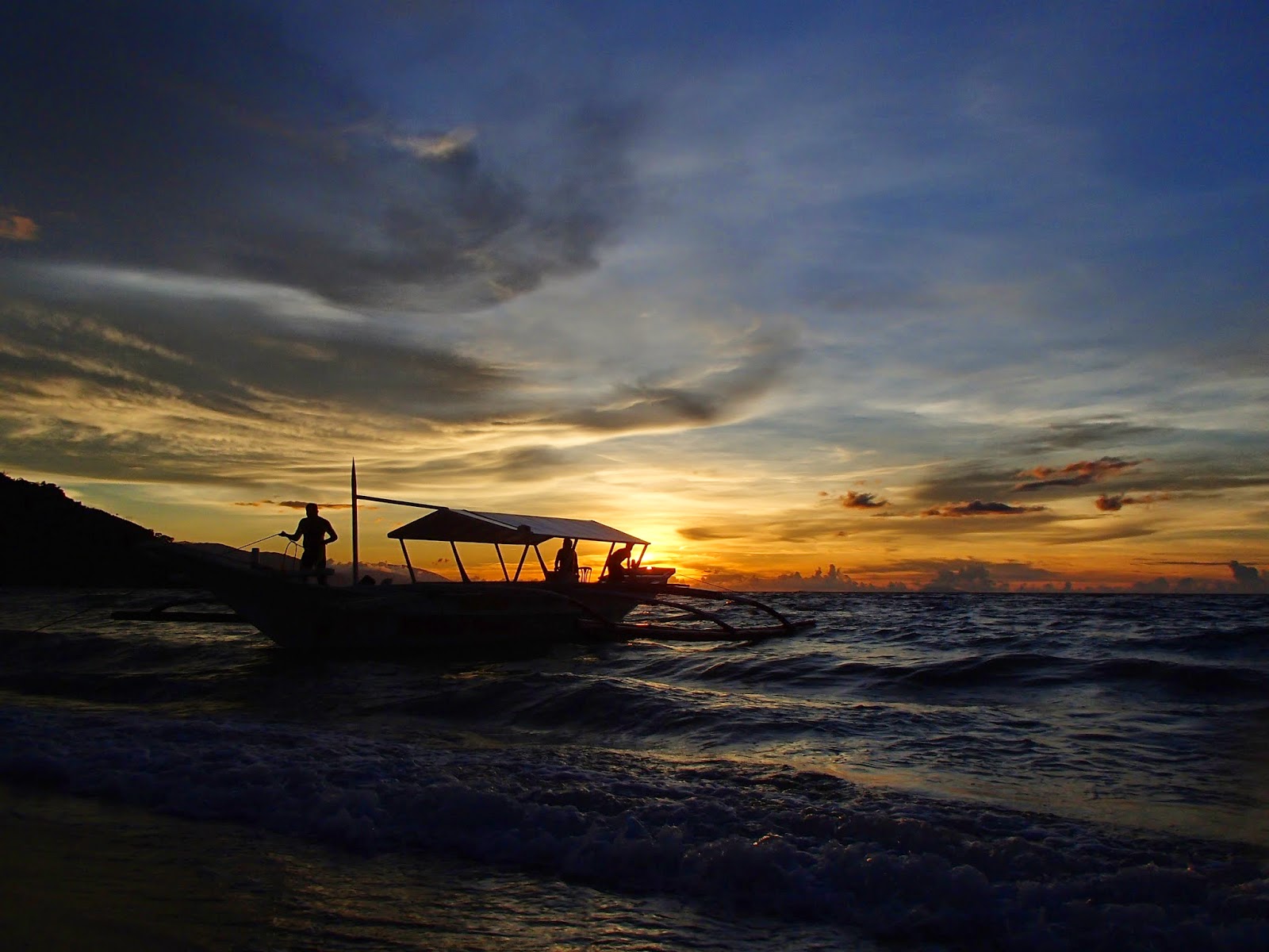 Spicy Trekker: Tamaraw Beach Resort: the tranquil side of Puerto Galera