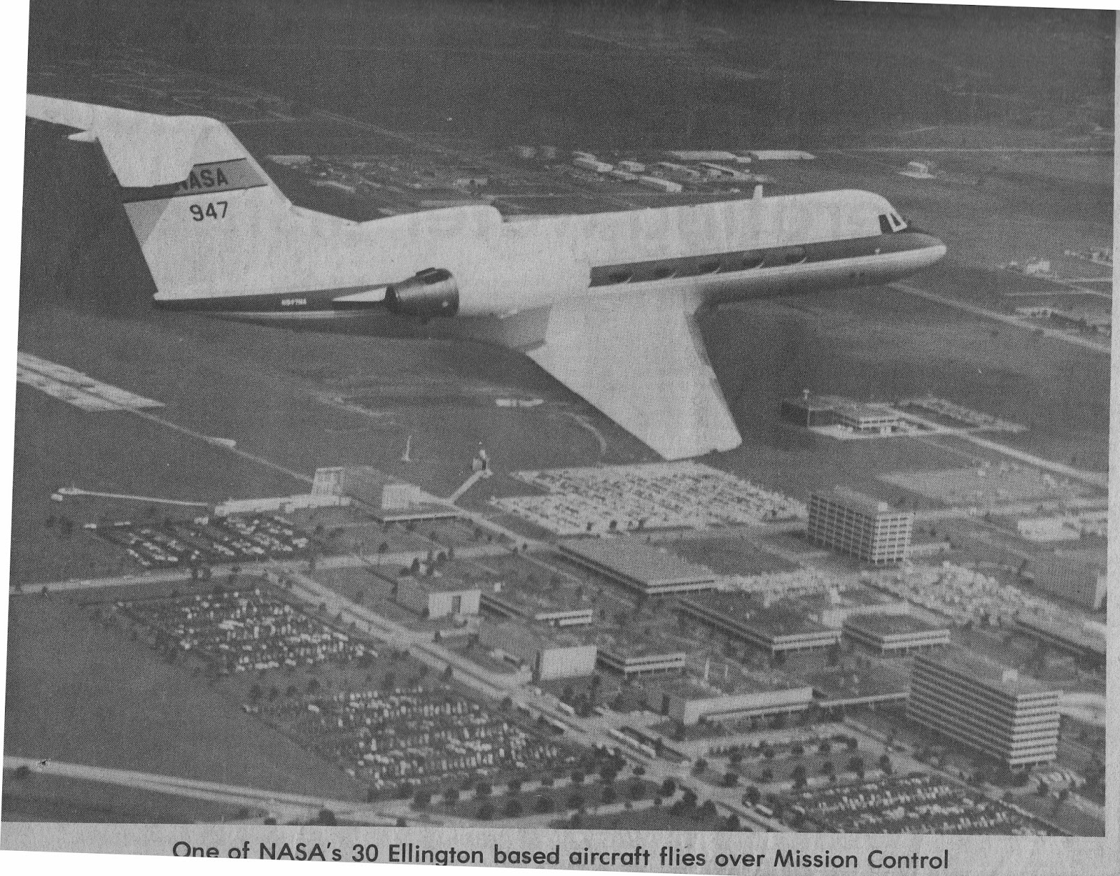 South Belt Houston Digital History Archive: 1977 NASA 947 flies over ...